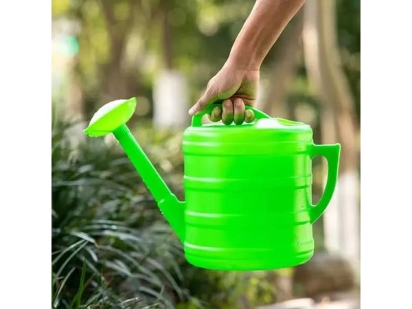 BLACK FOREST GARDEN VANNKANNE 10L OVAL PLAST FOR VANNING MED SIL - 1600 ...