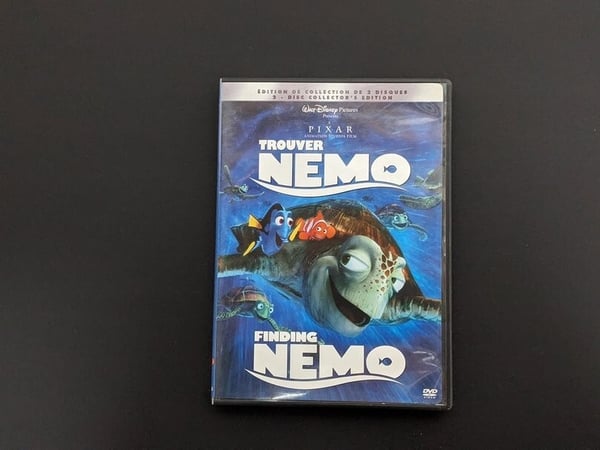 Finding Nemo ( collector's edition) bilingual Widescreen & full screen ...