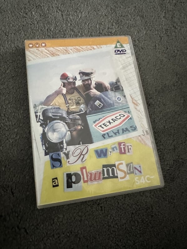 Anturiaethau Syr Wynff a Plwmsan (Walisisk) DVD | CDON