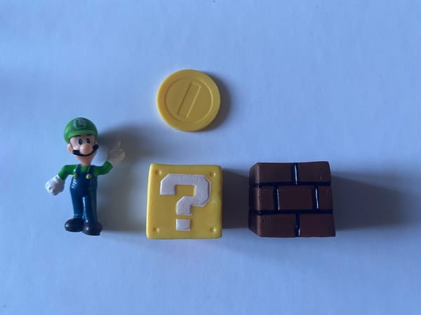 Luigi ? Coin Block Question Mystery Box Super Mario Cake Toy Action ...