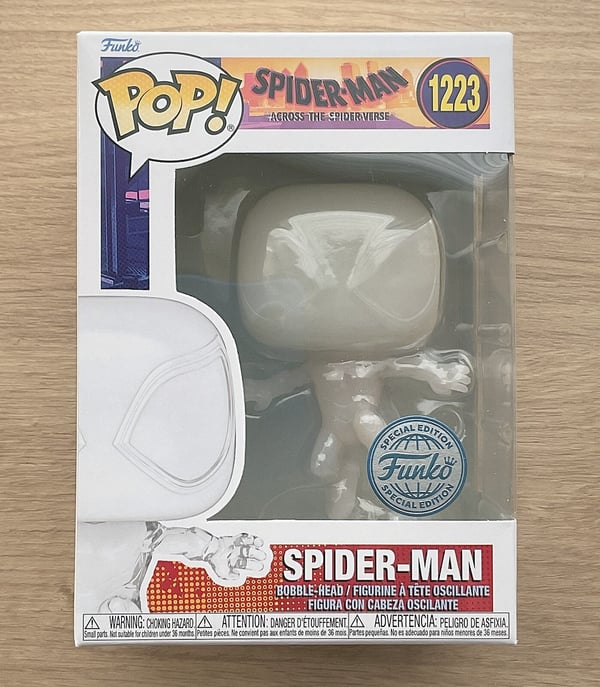 Funko Pop Marvel Spider-Man Spider-Verse Spider-Man Translucent #1223 ...