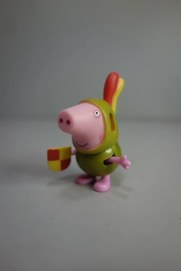Peppa Pig SIR GEORGE Knight Figure Rare HTF Character Toy | CDON