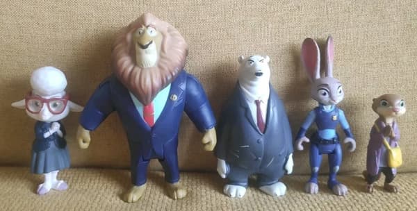 Disney Zootopia Figures, Judy Hopps, Bellwether, Mayor Lionheart, Polar ...