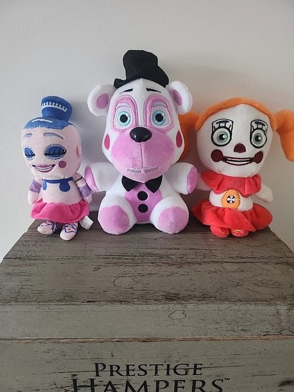 Five Nights At Freddys White Helpy Freddy, Circus Danshee, Ballora ...