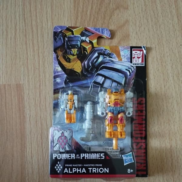 Transformers Power of the Primes Prime Masters ALPHA TRION Action ...