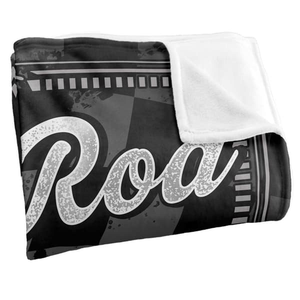 JQ Licensing James Piazza Garage Silky Hot Rod Supersoft Blanket | CDON