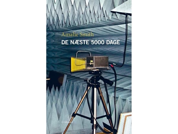 De kommande 5000 dagarna | Amalie Smith | Språk: Danska | CDON