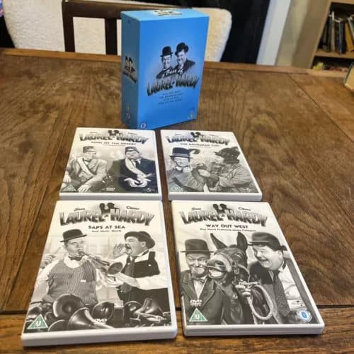 Laurel & Hardy Best Of 4 Disc DVD Box Set Way Out West, Sons Of Desert ...