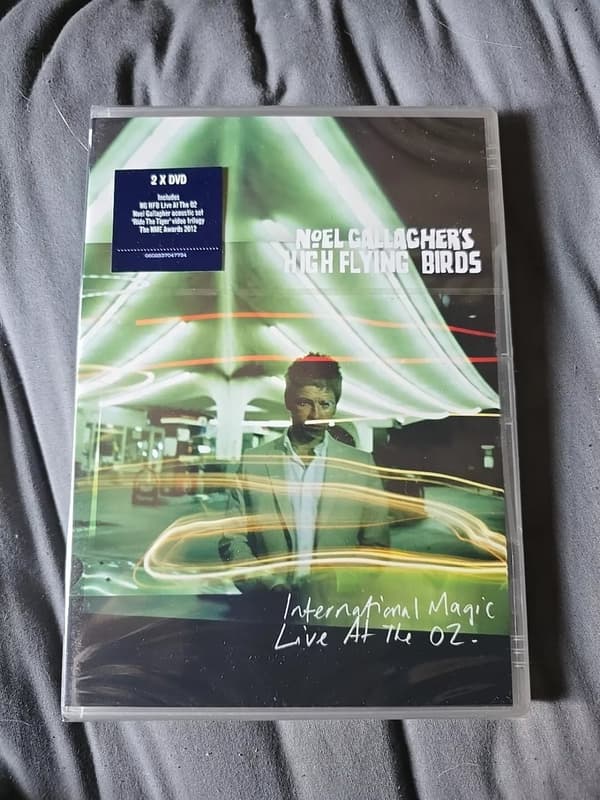 Noel Gallaghers High-Flying Birds: International Magic Live at the O2 ...