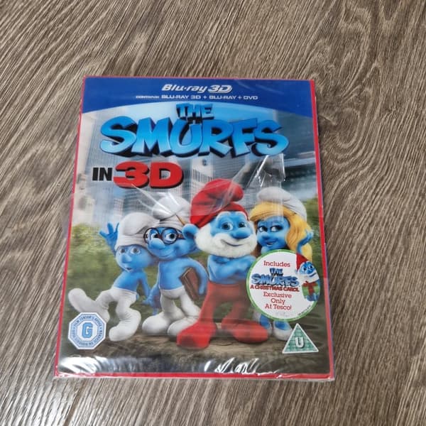 The Smurfs in 3D + 2D. And The Smurfs 2 In 3D + 2D Bluray. Brand New | CDON