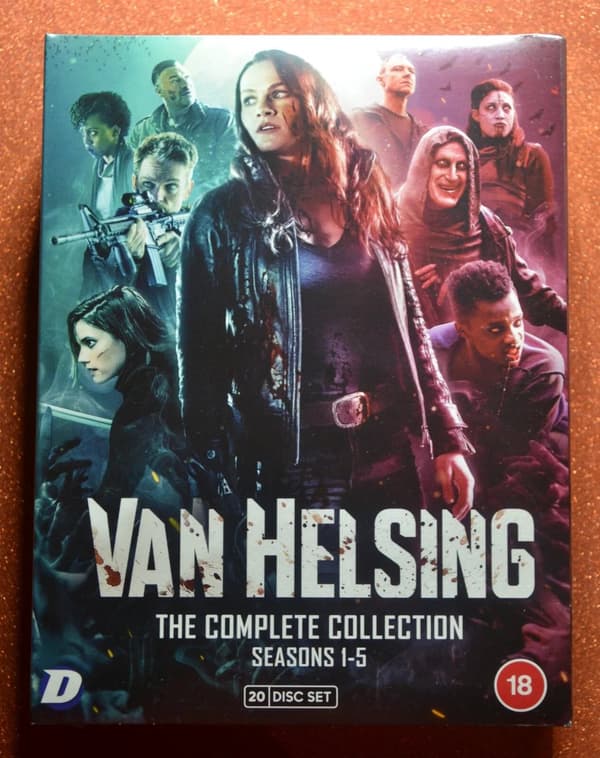 Van Helsing Seasons 15 Bluray The Complete Series Boxset Brand New | CDON
