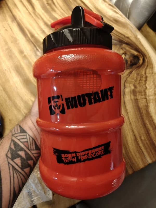 Mutant Water Mega Jug Mug 16L | CDON