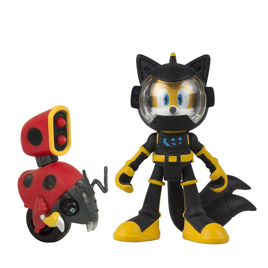 Sonic Boom - Figure Pack with Black Spacesuit Tails & Motobug Figure | CDON